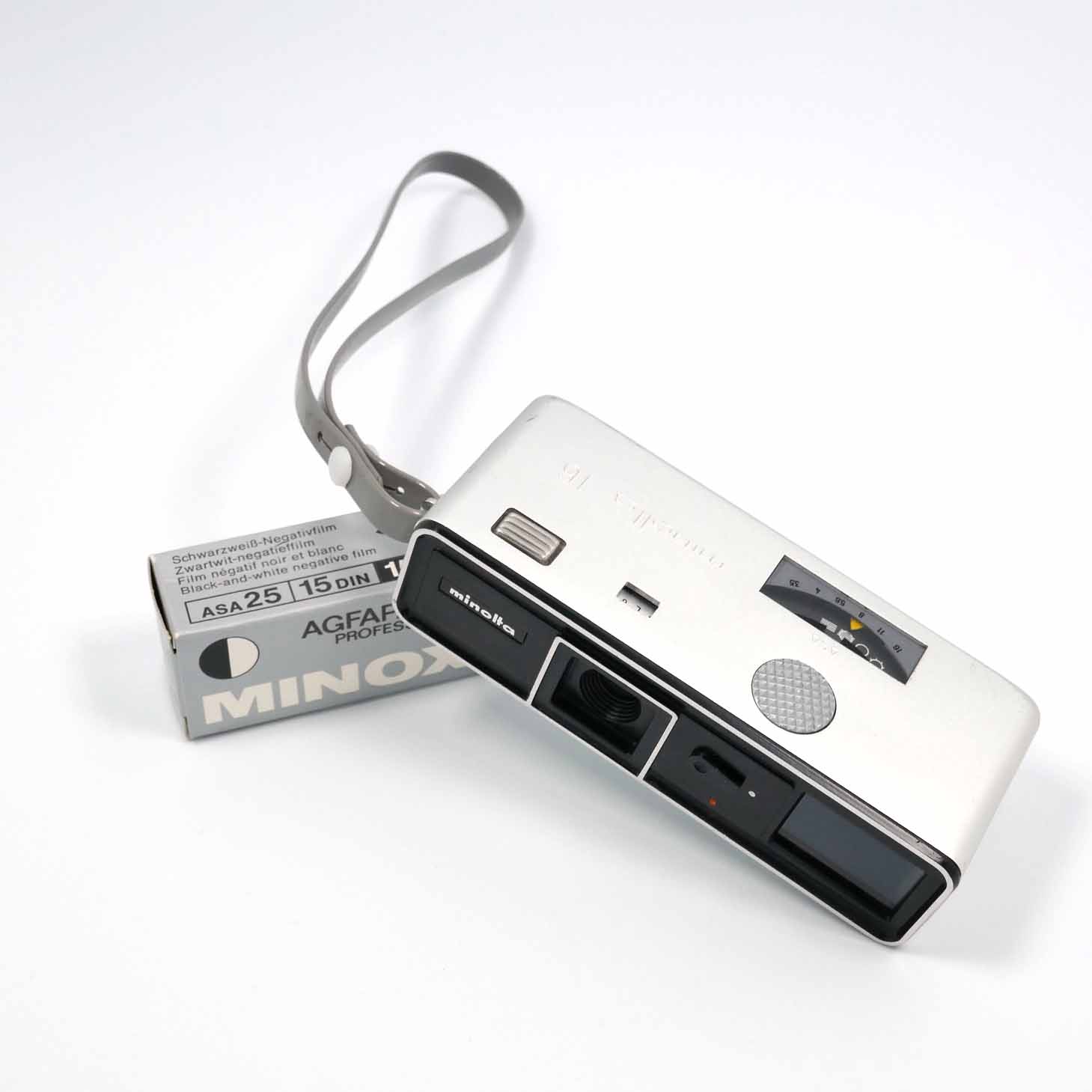 Minolta 16 Model-P - Clean Cameras | Markus Säuberli