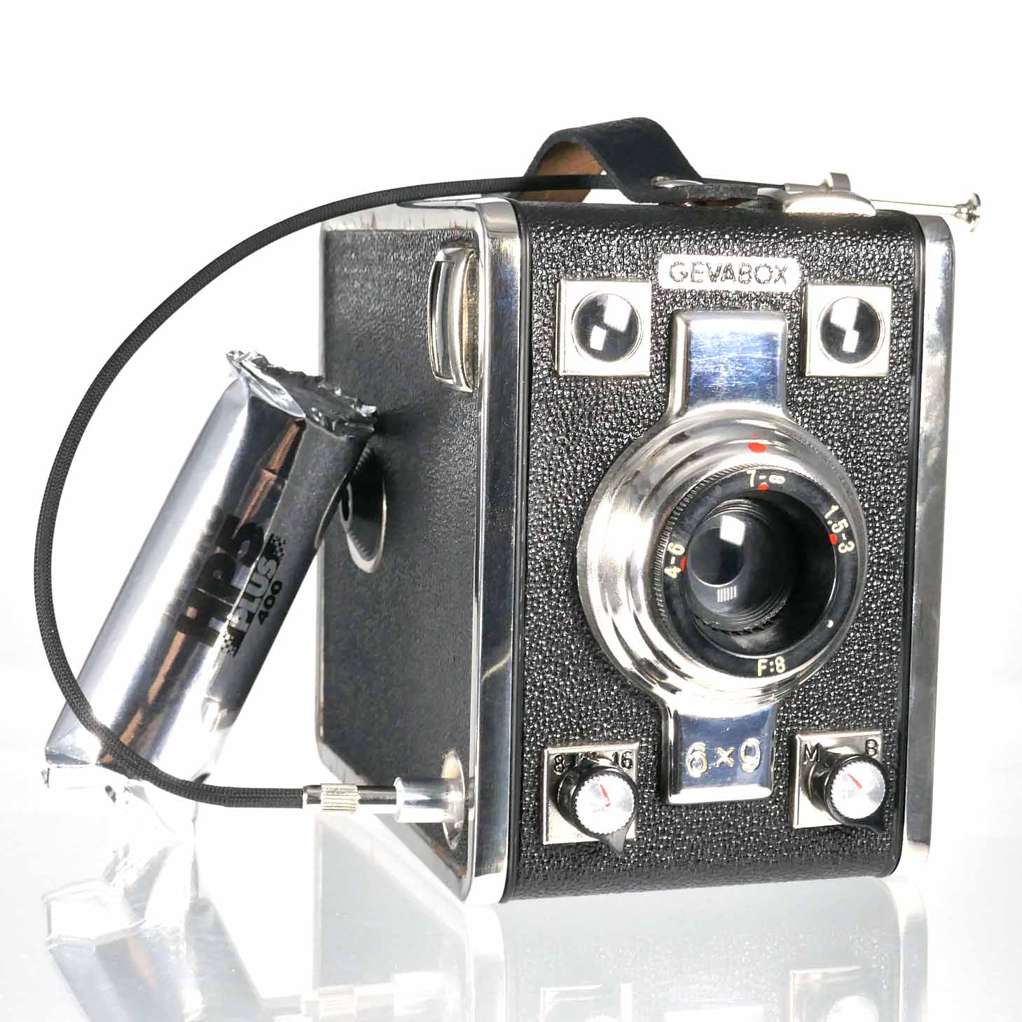 Gevaert Gevabox 6x9 + Film + D'Auslöser | Clean Cameras | Markus Säuberli